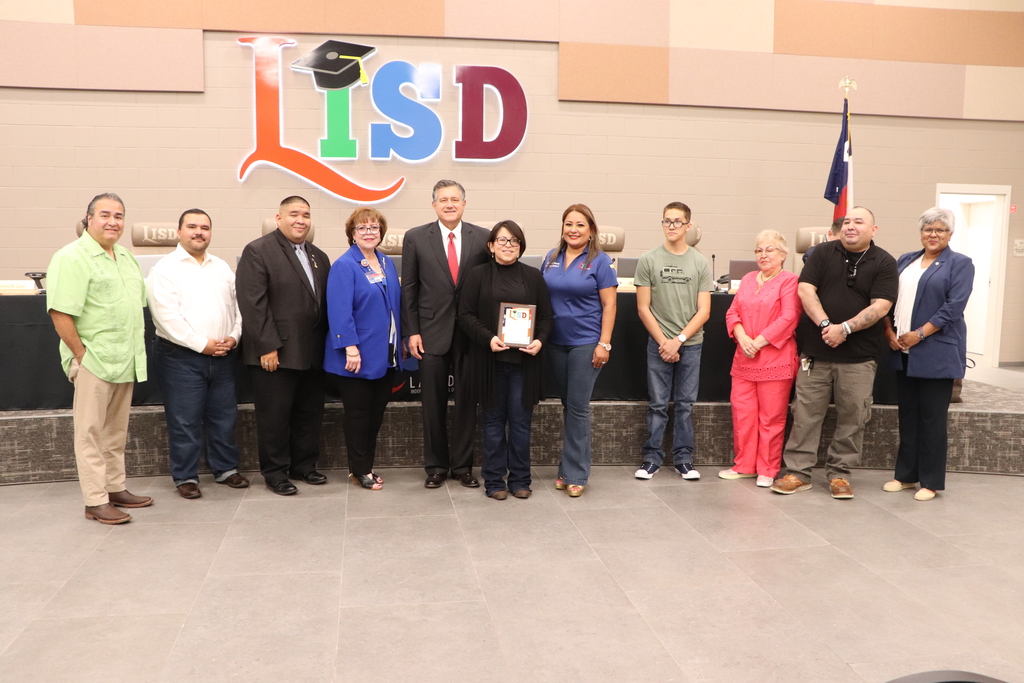 Live Feed | Mirabeau B. Lamar Middle School